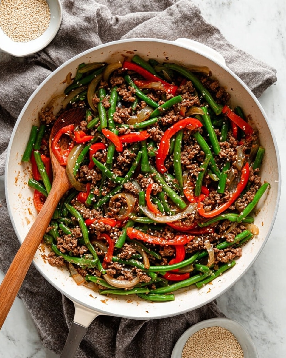 Ground Beef Stir Fry with Green Beans and Bell Peppers – Quick & Flavorful